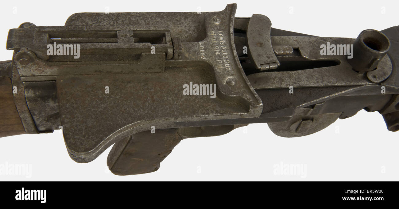 An English Lewis light machine gun, calibre 303 British, serial number ...
