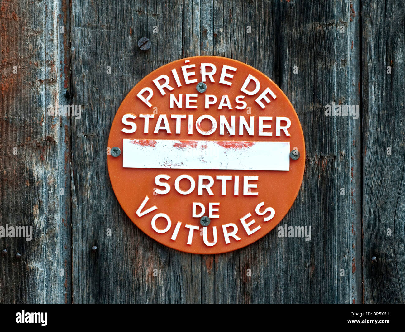 French "Priere de ne pas Stationner" No Parking / no waiting warning ...