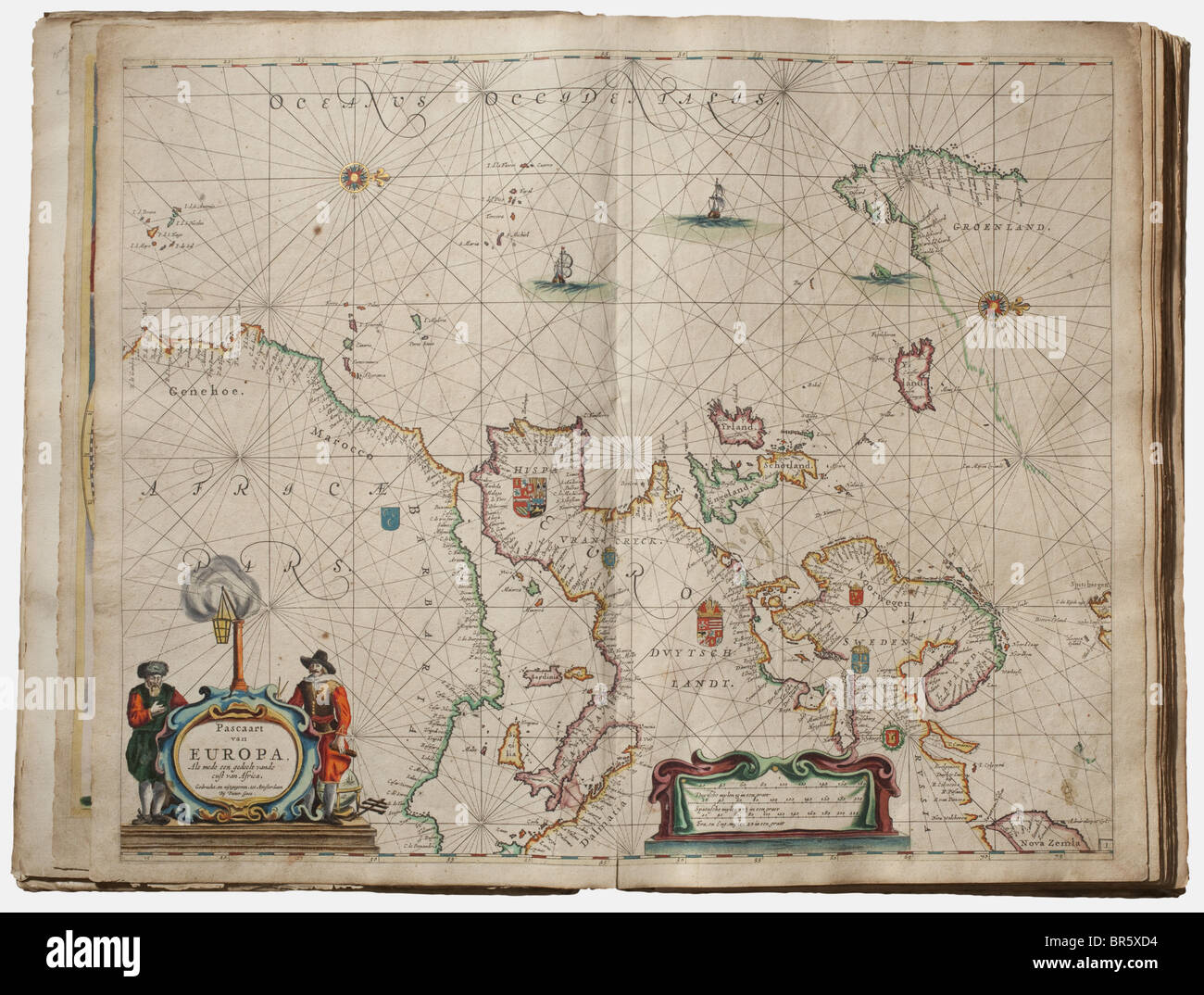 World atlas book hi-res stock photography and images - Alamy