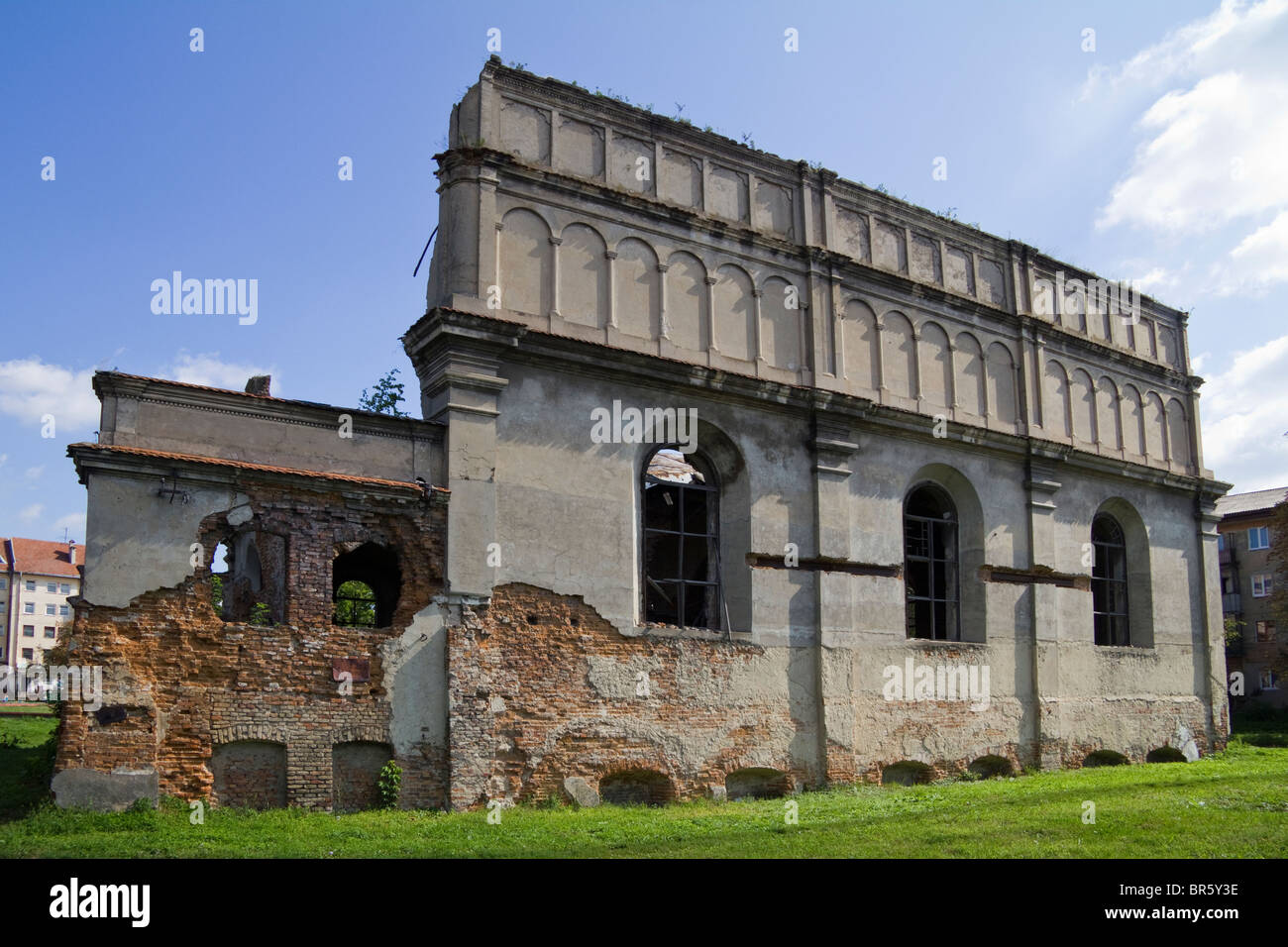 Side view of the ruined synagogue in Brody, Galicia, Western Ukraine ...