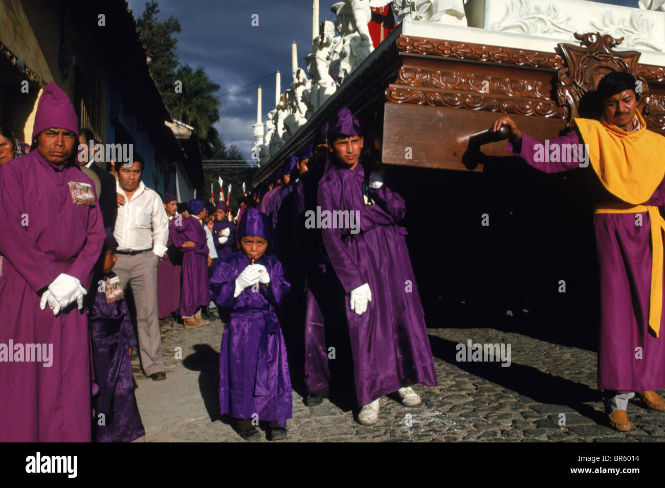 Antigua Guatemala. carrying floats in easter processional Stock Photo ...