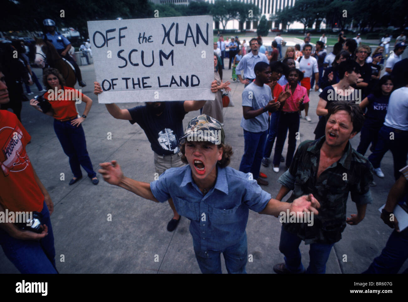 Members of the Ku Klux Klan walking in a parade Stock Photo - Alamy