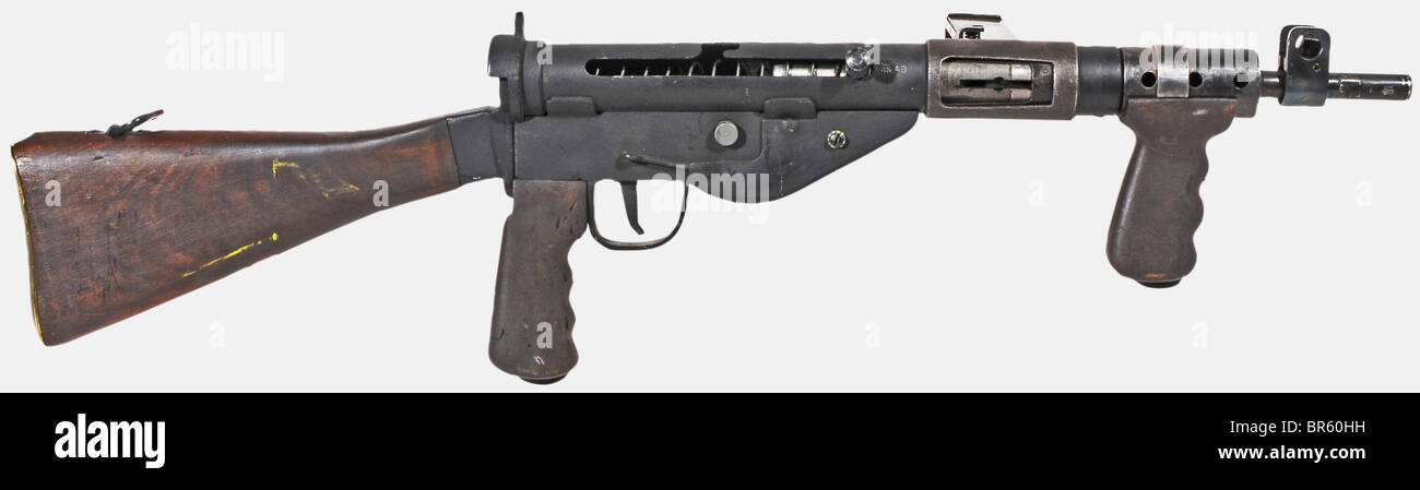 An English sub-machine gun STEN MK V, calibre 9 x 19, number B0343353 ...