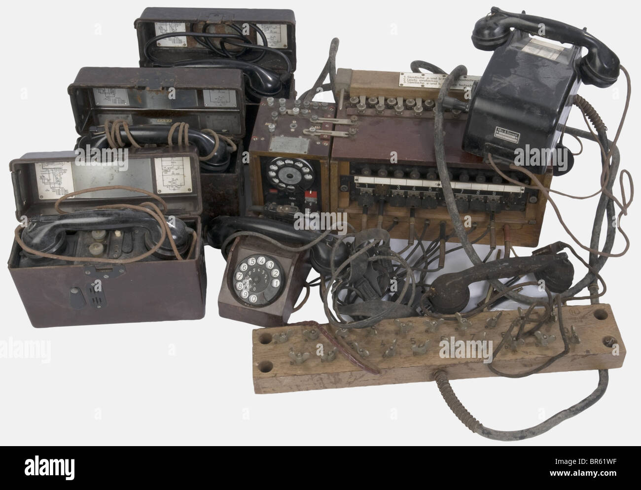 Telephone switchboard 1930s hi-res stock photography and images - Alamy