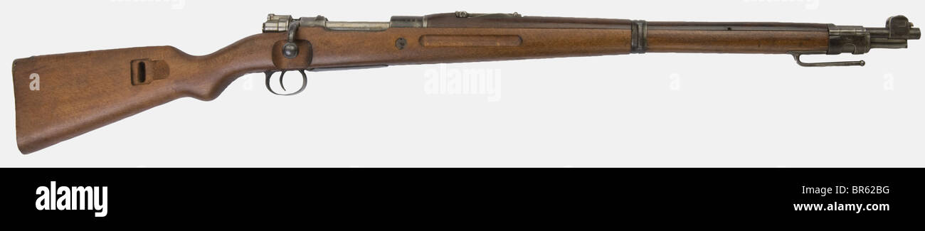 A German First World War assault troop pattern 98a carbine, matching ...