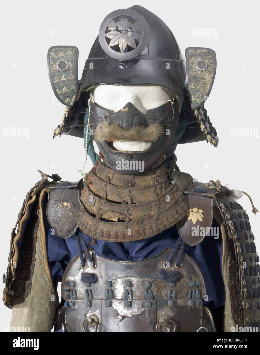 Kusazuri hi-res stock photography and images - Alamy