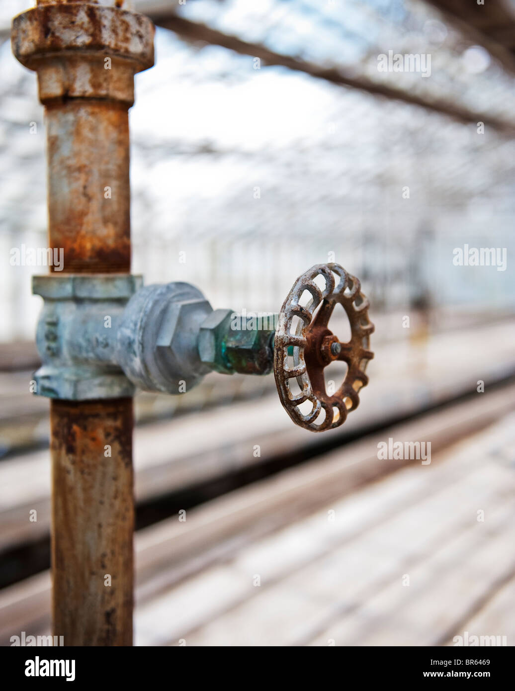 Valve steam pipe hi-res stock photography and images - Alamy
