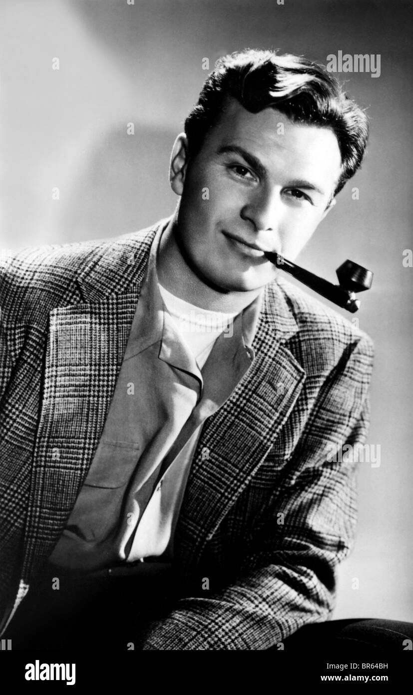 EDDIE ALBERT ACTOR (1936 Stock Photo - Alamy