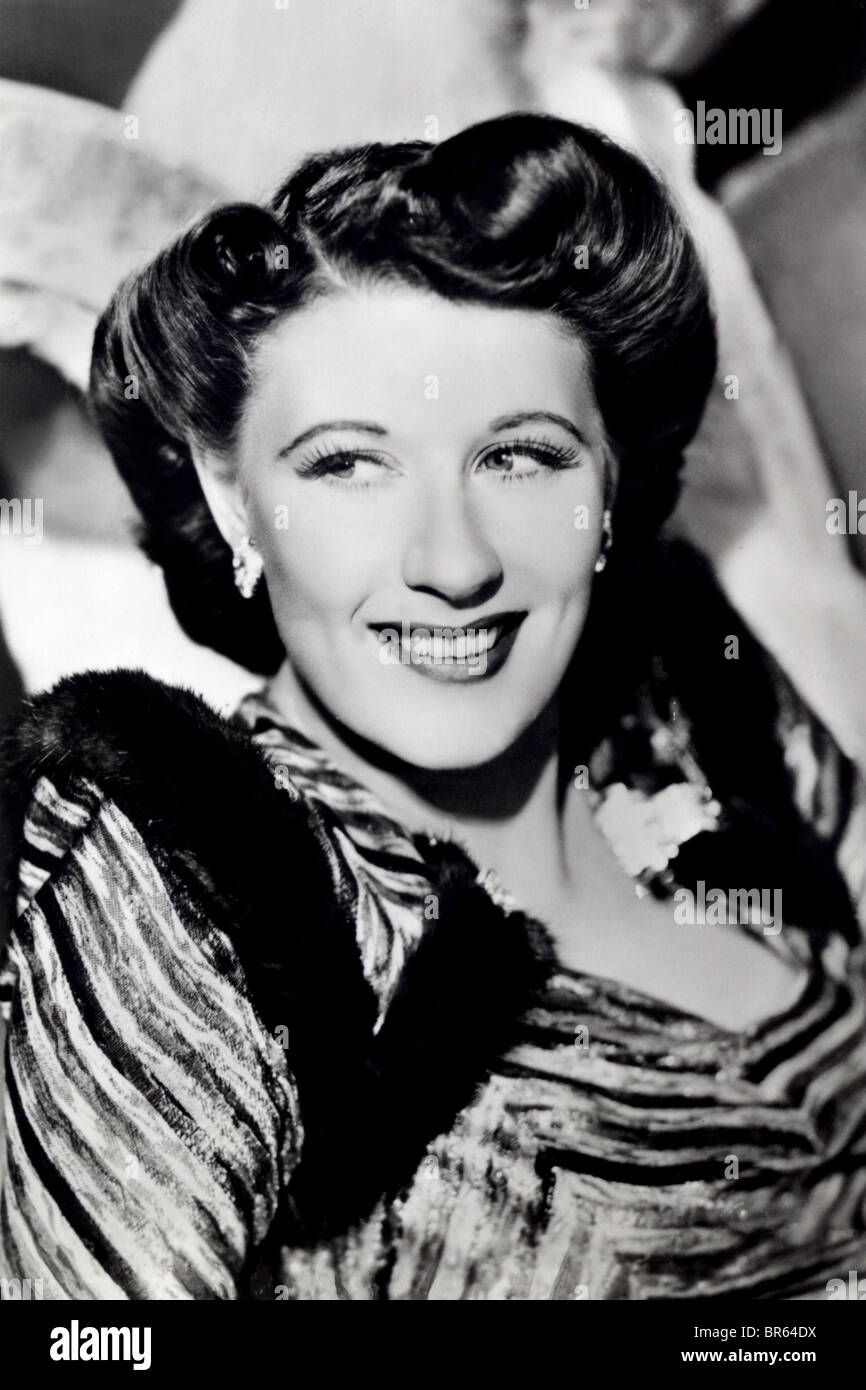 Joan Davis's Instagram, Twitter & Facebook on IDCrawl