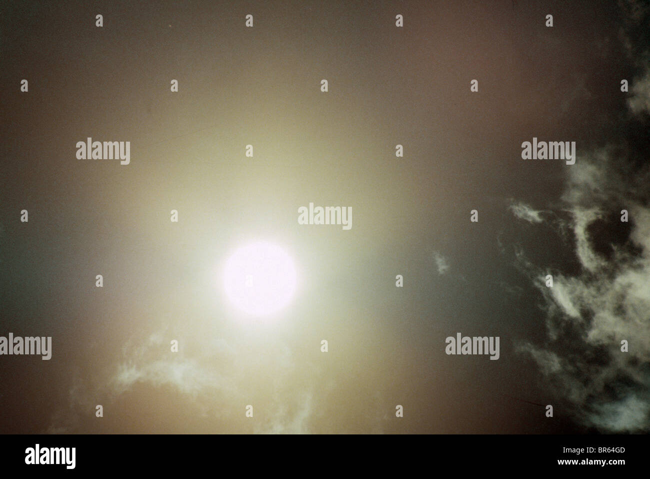 Sun sky bright cloud glow blinding solar power heat light nature ...