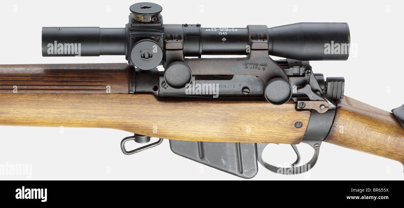 A sniper rifle Lee-Enfield no. 4 Mk. I/2 (T) with scope no. 32 in ...