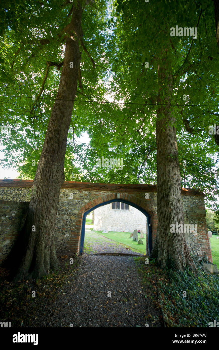Great shefford church hi-res stock photography and images - Alamy