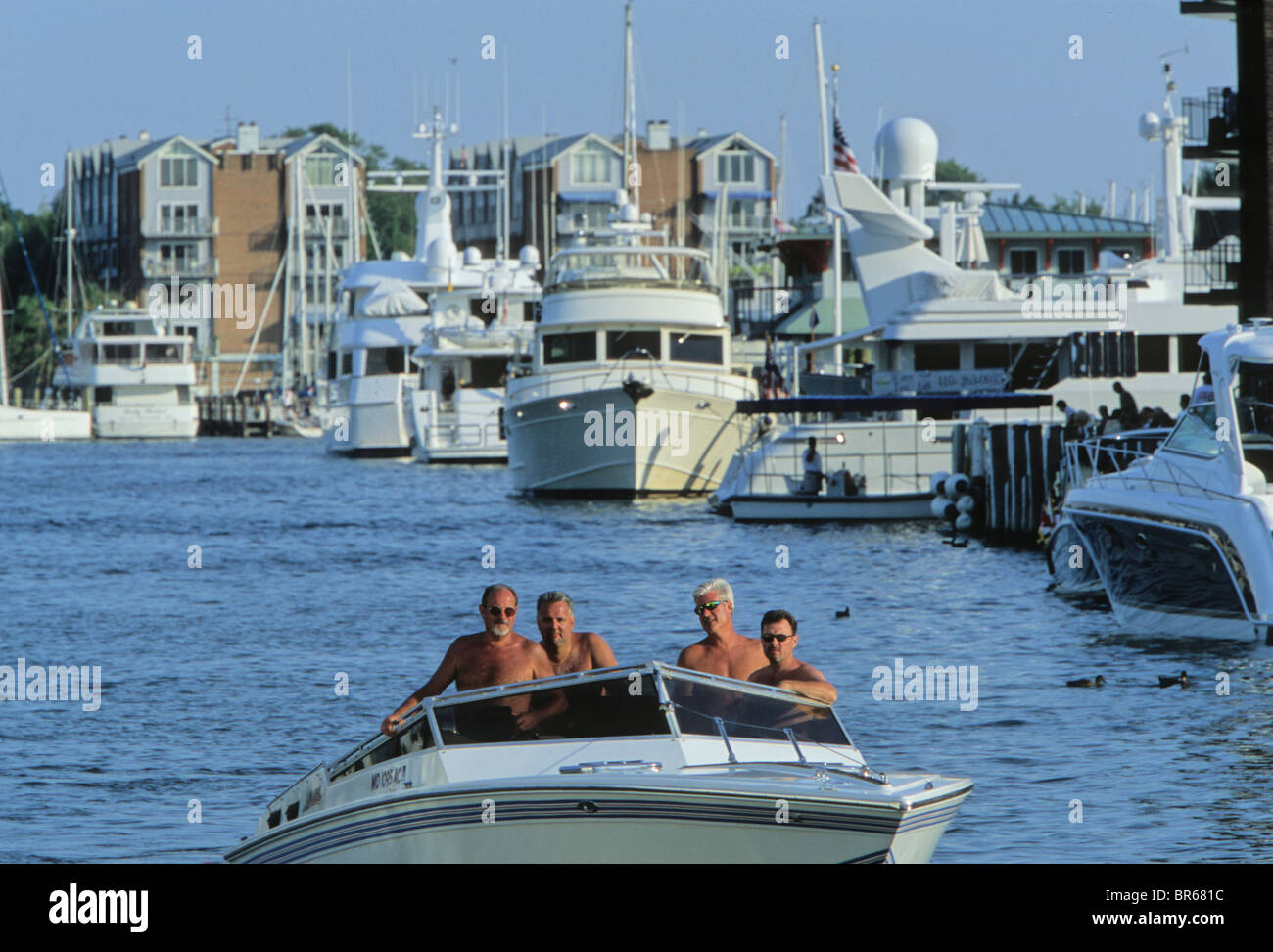 Annapolis Harbor at sunset Stock Photo - Alamy