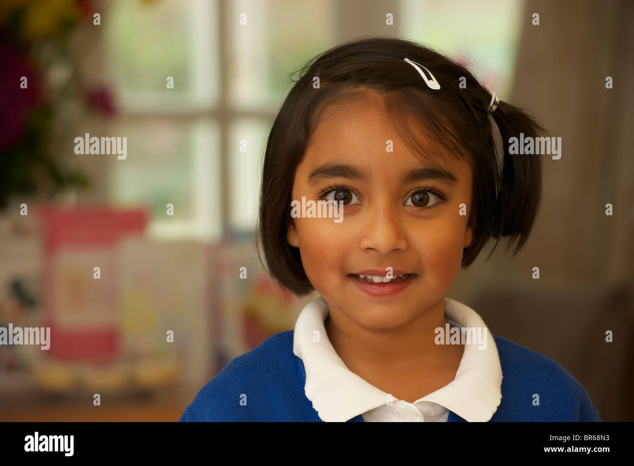 Uk school classroom blue uniform hi-res stock photography and images ...