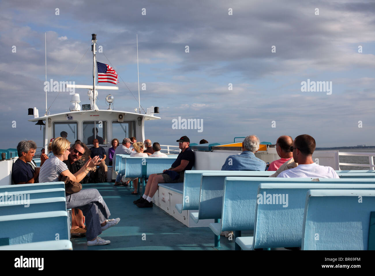 Fire island ferry hi-res stock photography and images - Alamy