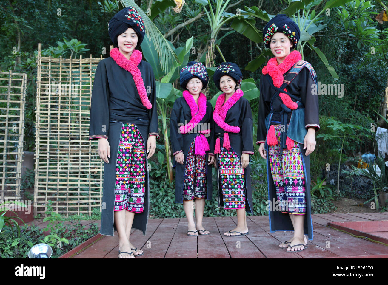 Traditional Dress Laos Stock Photo - Alamy