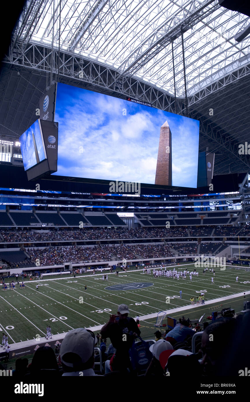 Cowboys stadium hi-res stock photography and images - Alamy