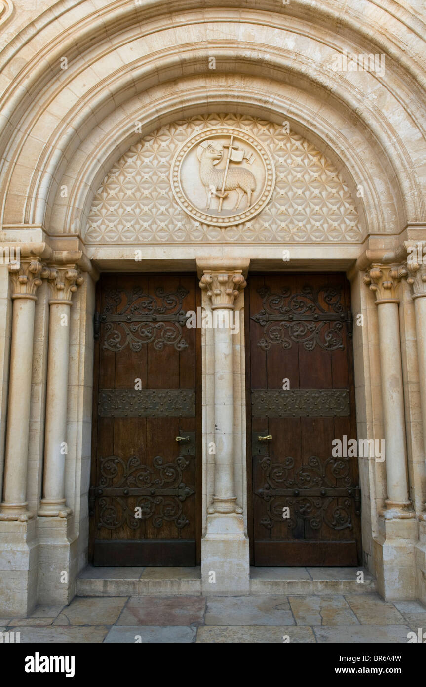Doors of jerusalem hi-res stock photography and images - Alamy