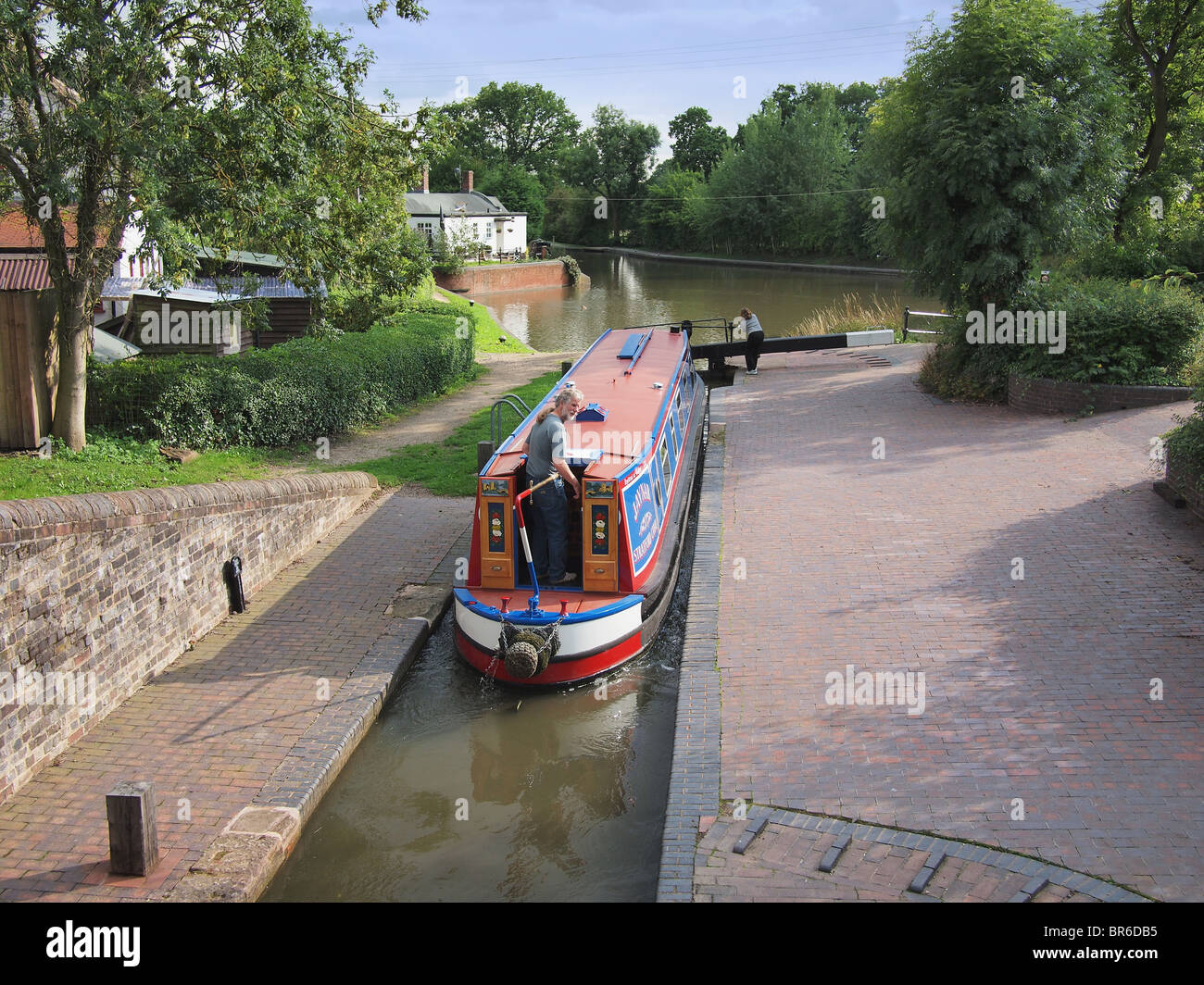 stratford upon avon canal lapworth flight of locks warwickshire ...