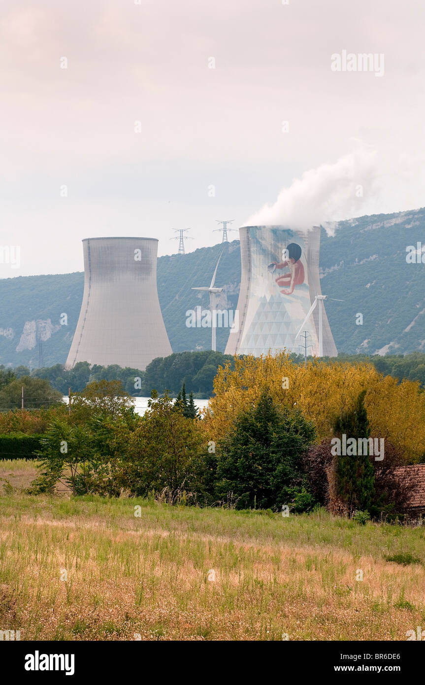 Orange nuclear central Stock Photo - Alamy