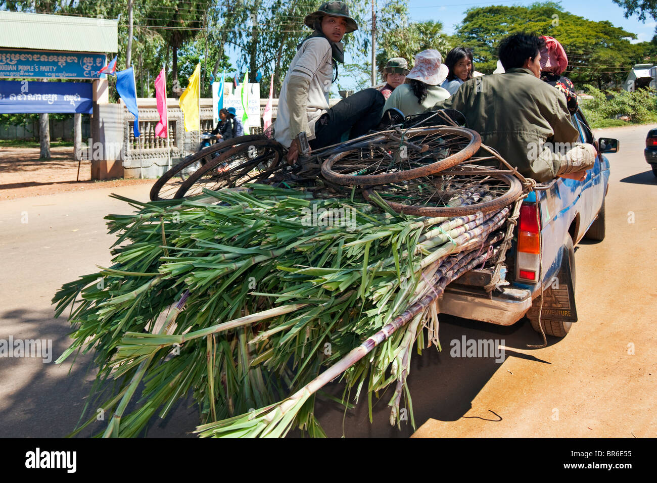 Cambodia rural people family hi-res stock photography and images - Alamy