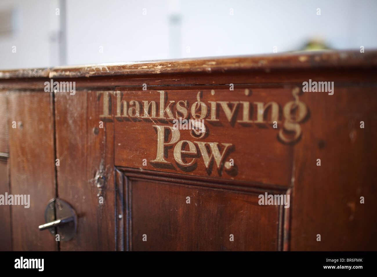 Church pew prayer hi-res stock photography and images - Alamy