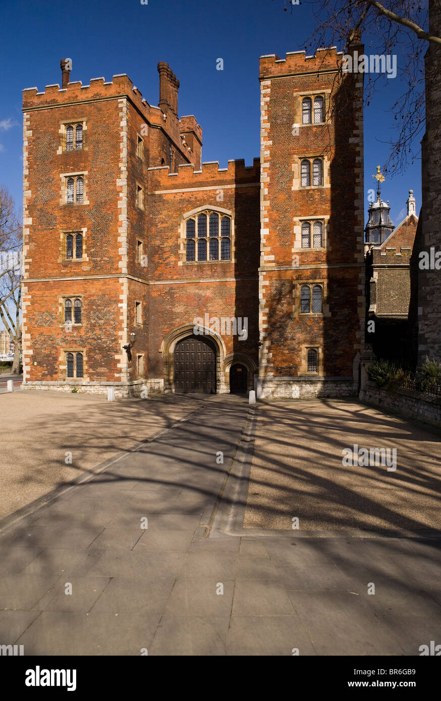 Lambeth palace hi-res stock photography and images - Alamy