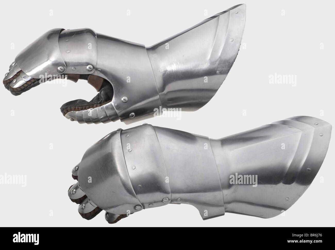 Modern armor hi-res stock photography and images - Alamy