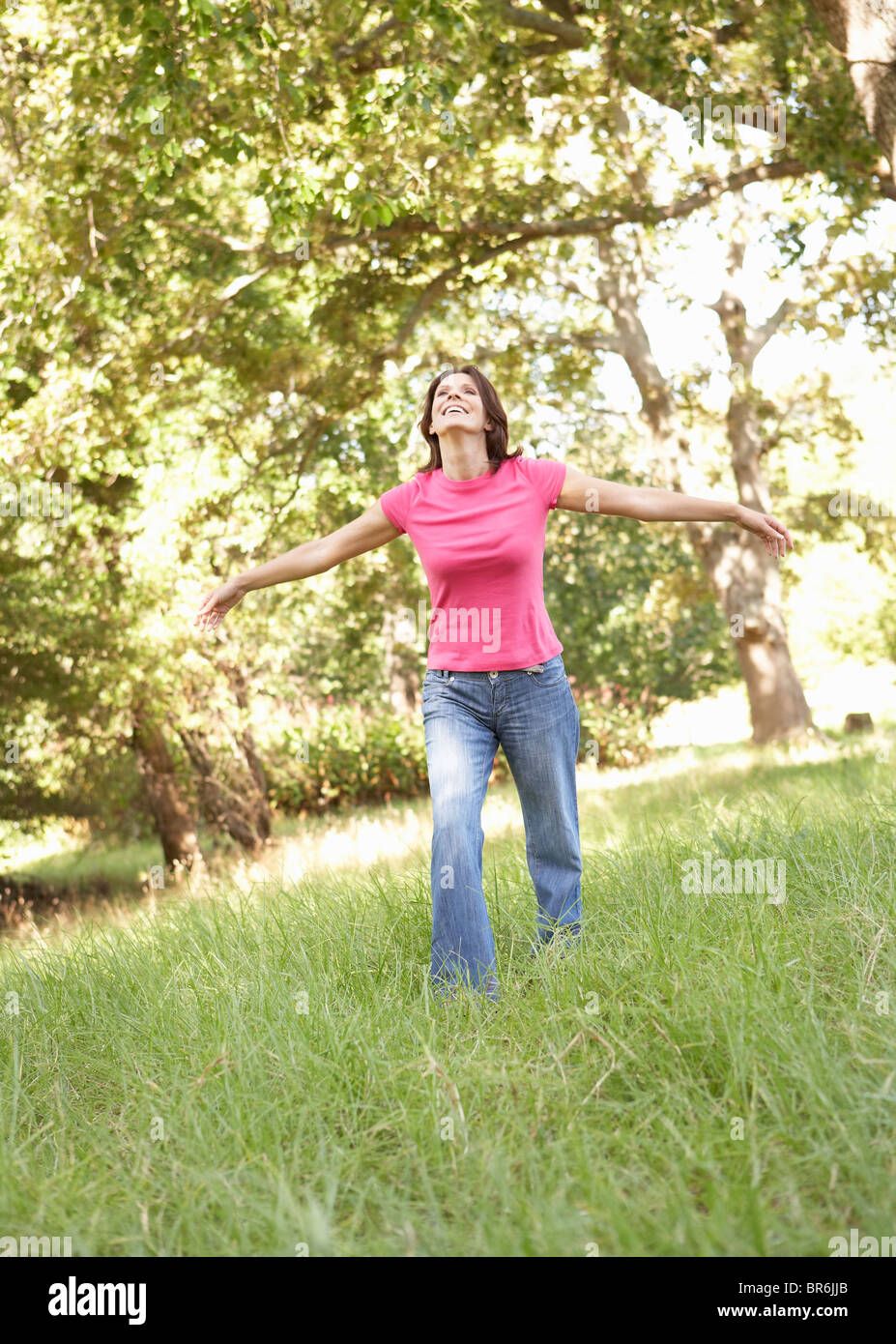 Grass running hi-res stock photography and images - Alamy
