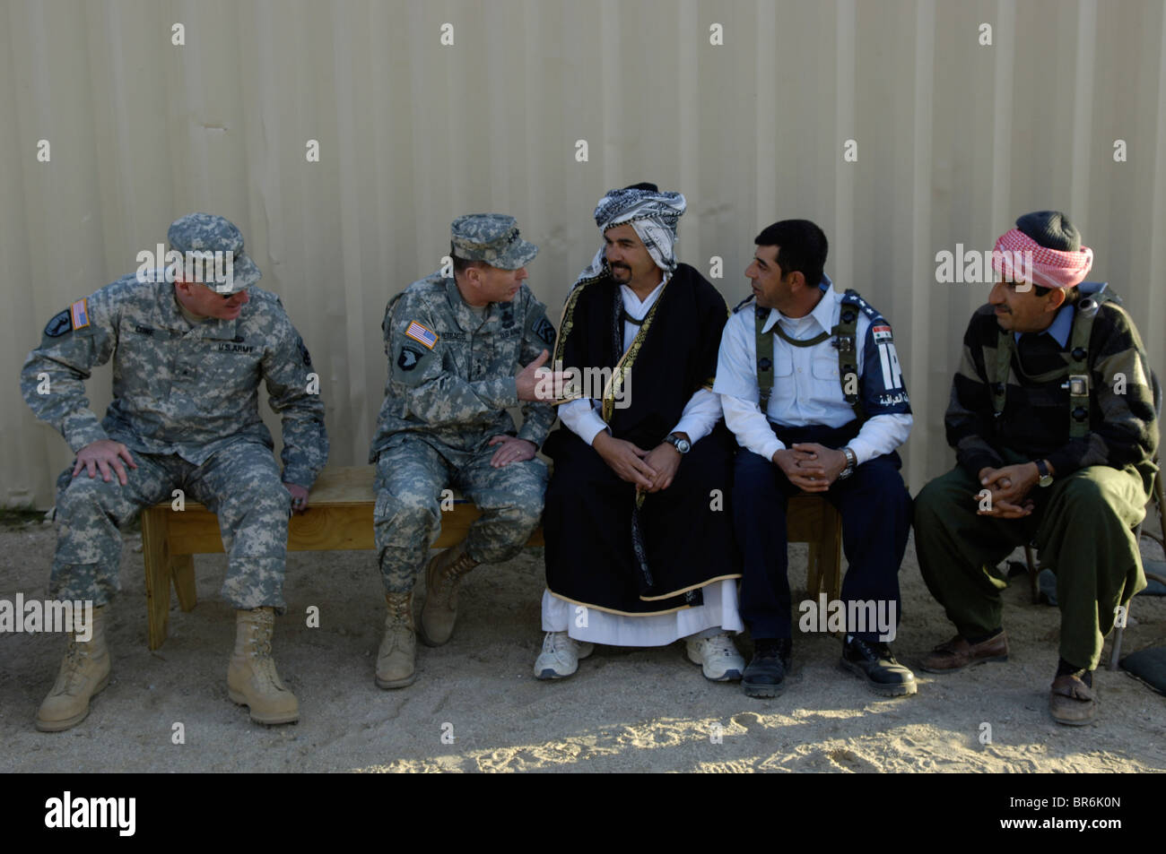 Army desert training at Fort Irwin Stock Photo - Alamy