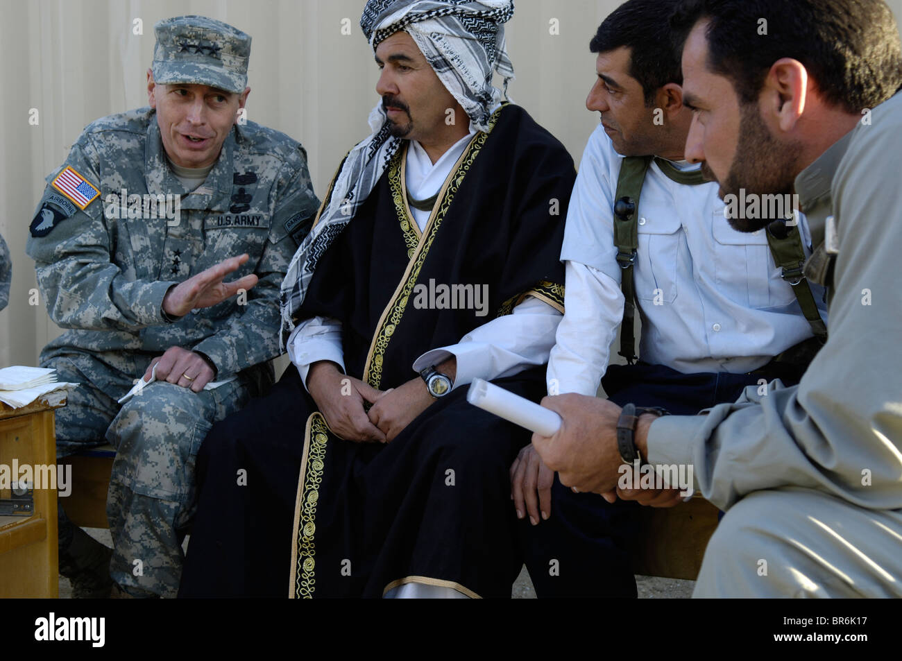 Army desert training at Fort Irwin Stock Photo - Alamy