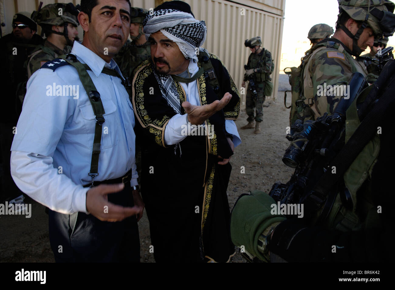 Army desert hi-res stock photography and images - Alamy