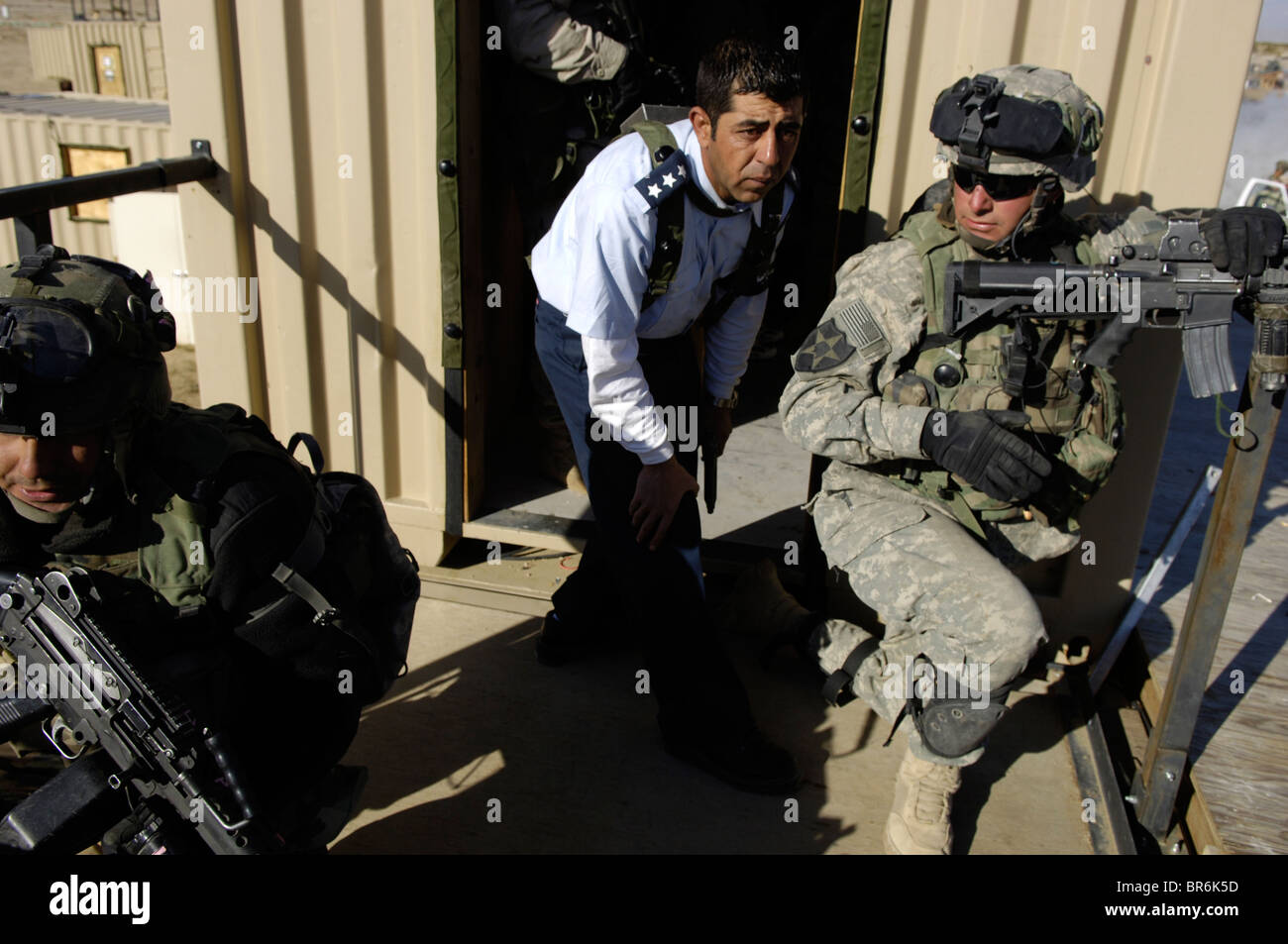 Army desert training at Fort Irwin Stock Photo - Alamy