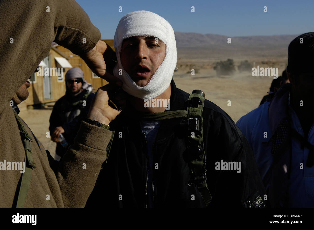 Army desert training at Fort Irwin Stock Photo - Alamy