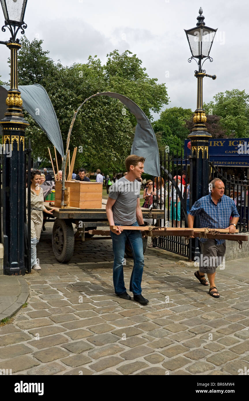 Medieval pageant wagon hi-res stock photography and images - Alamy