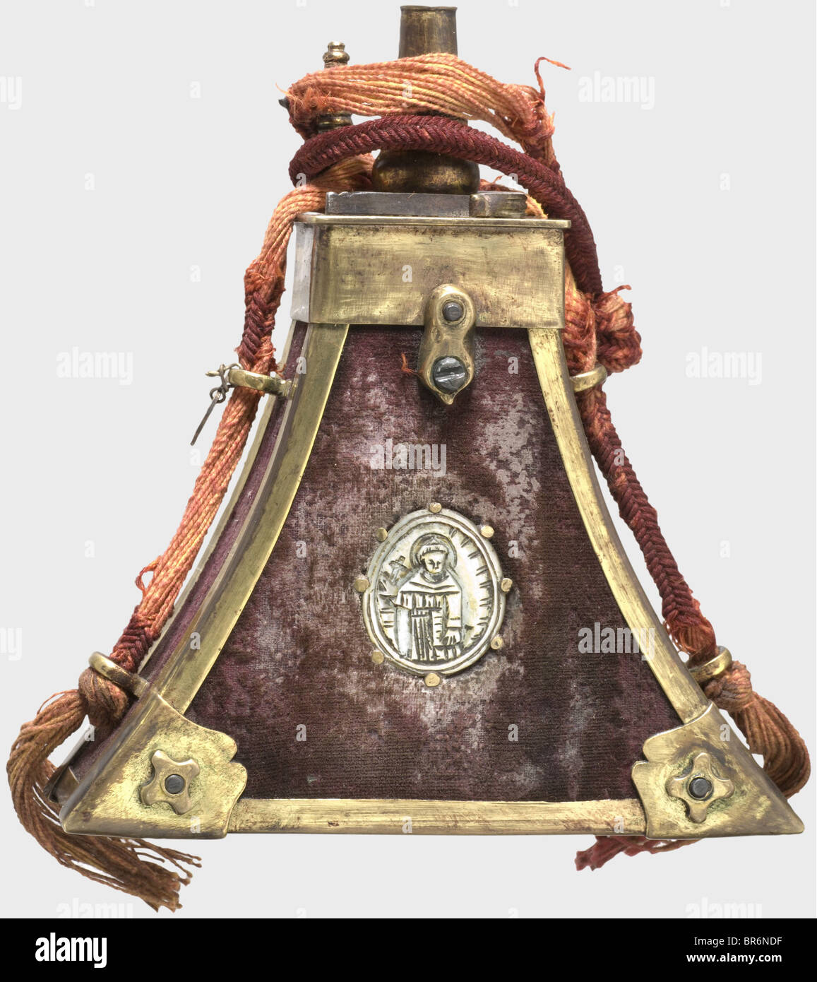 Powder flask, 17th century hi-res stock photography and images - Alamy