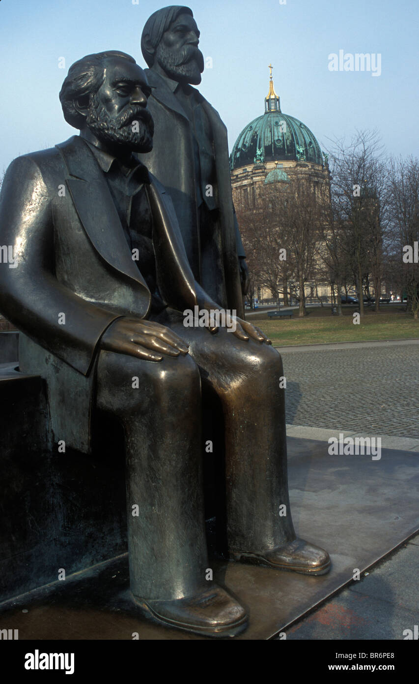 Berlin - Statue of German socialists Karl Marx and Friedrich Engels ...