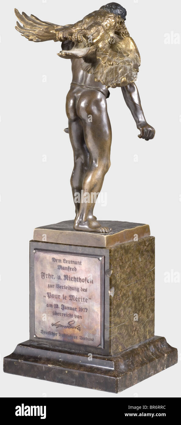 Manfred Freiherr von Richthofen - a brass figure of the German giant ...