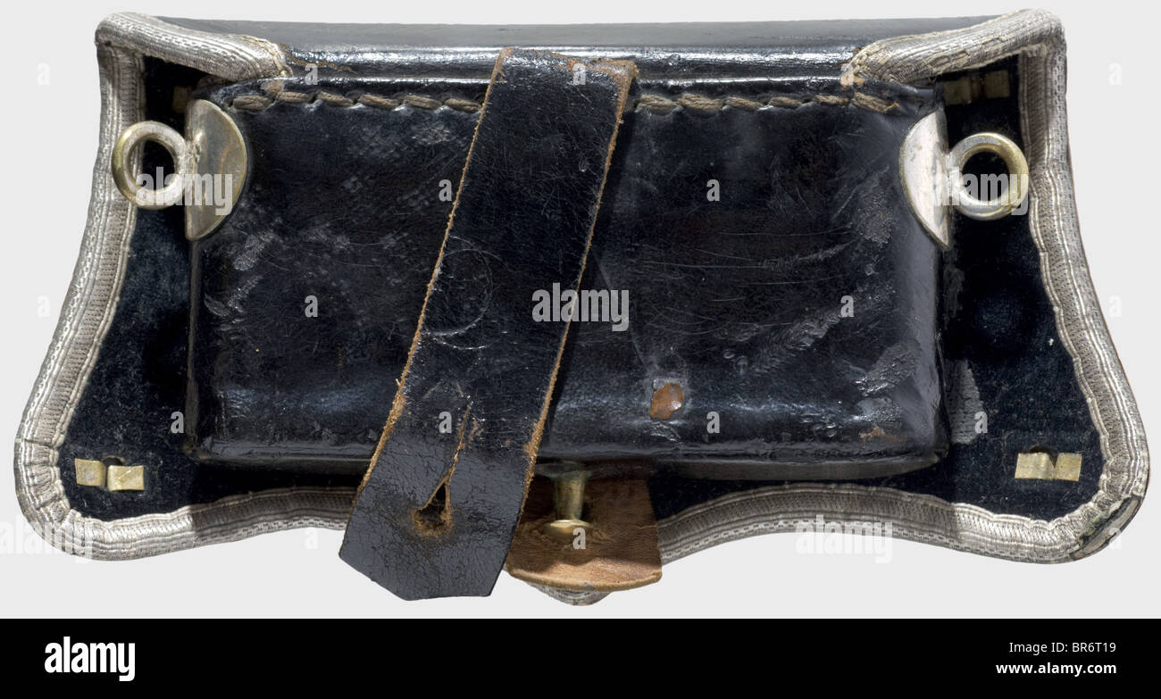 A cartridge box for officers of the Guard Cavalry., Silver-plated lid ...