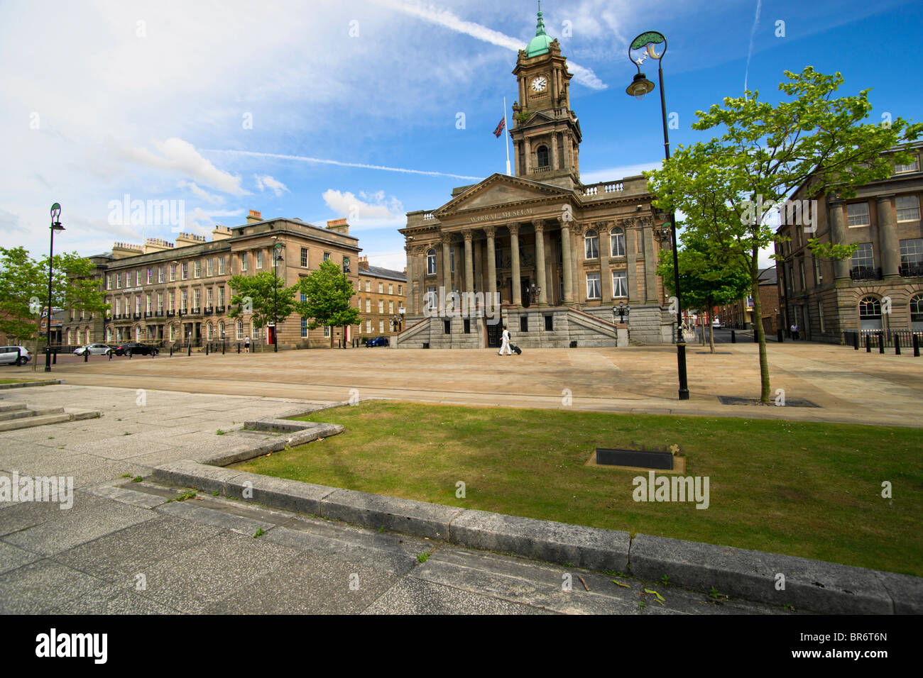 Birkenhead town hall hi-res stock photography and images - Alamy