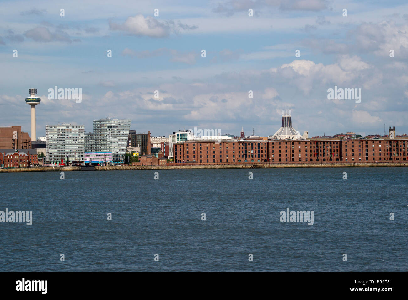 The River Mersey from the Wirral with The Royal Liver Buildings in the ...