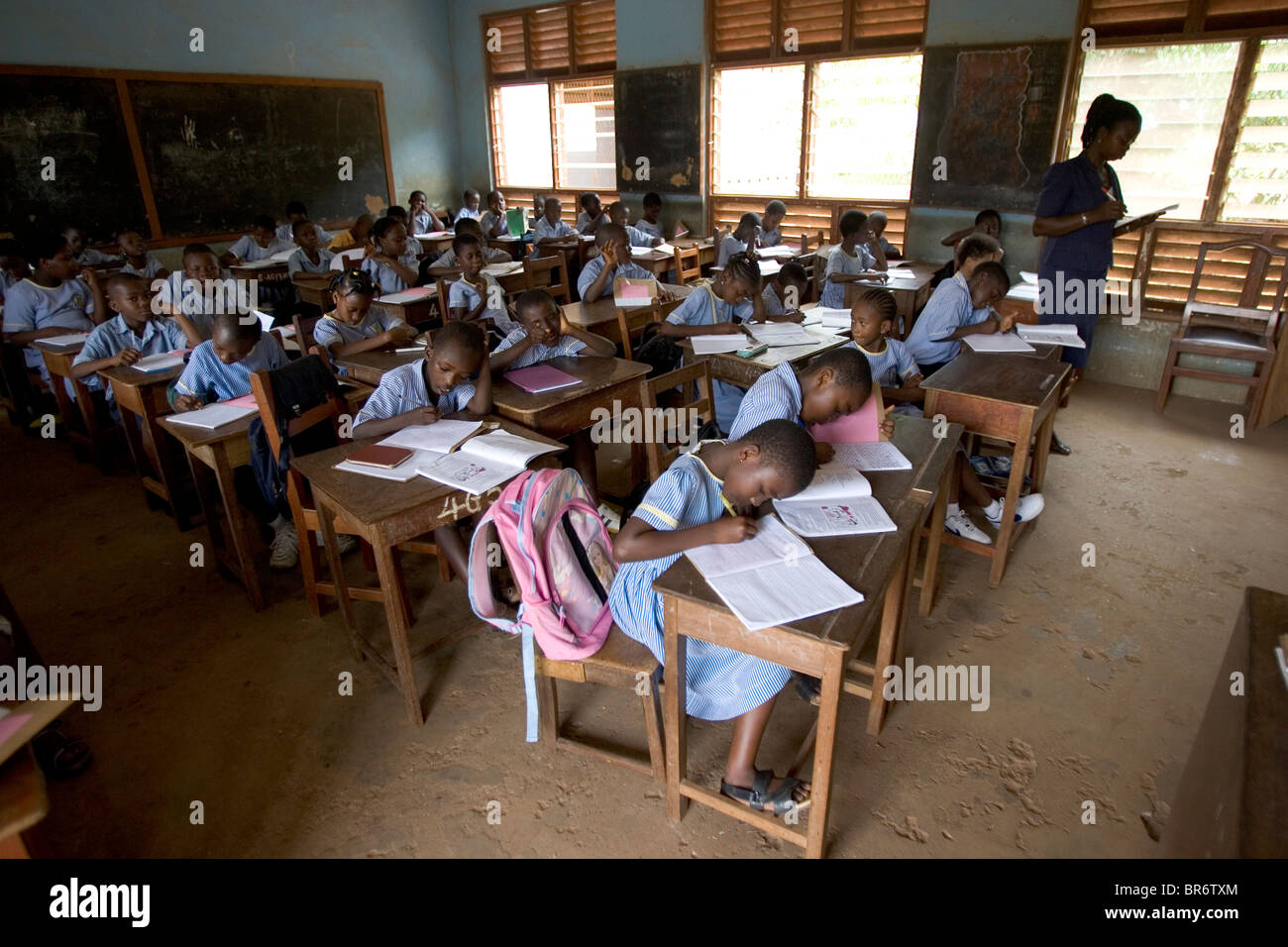 Ghana school uniform hi-res stock photography and images - Alamy