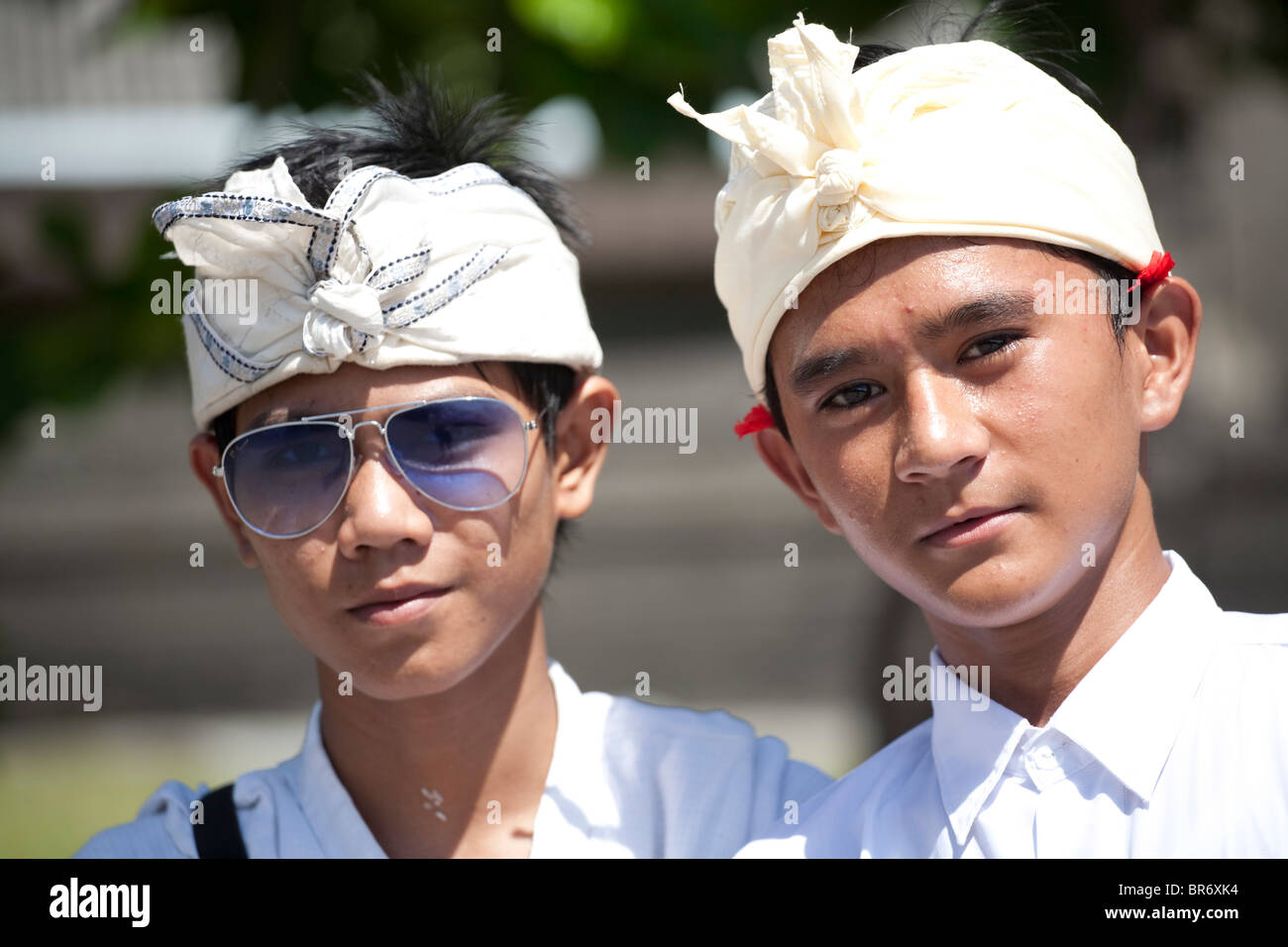Balinese turban hi-res stock photography and images - Alamy