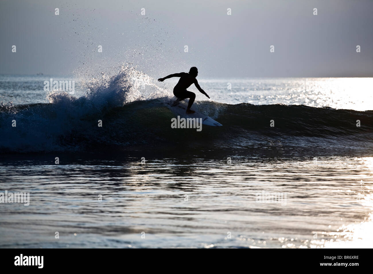 Surfing manouevre hi-res stock photography and images - Alamy