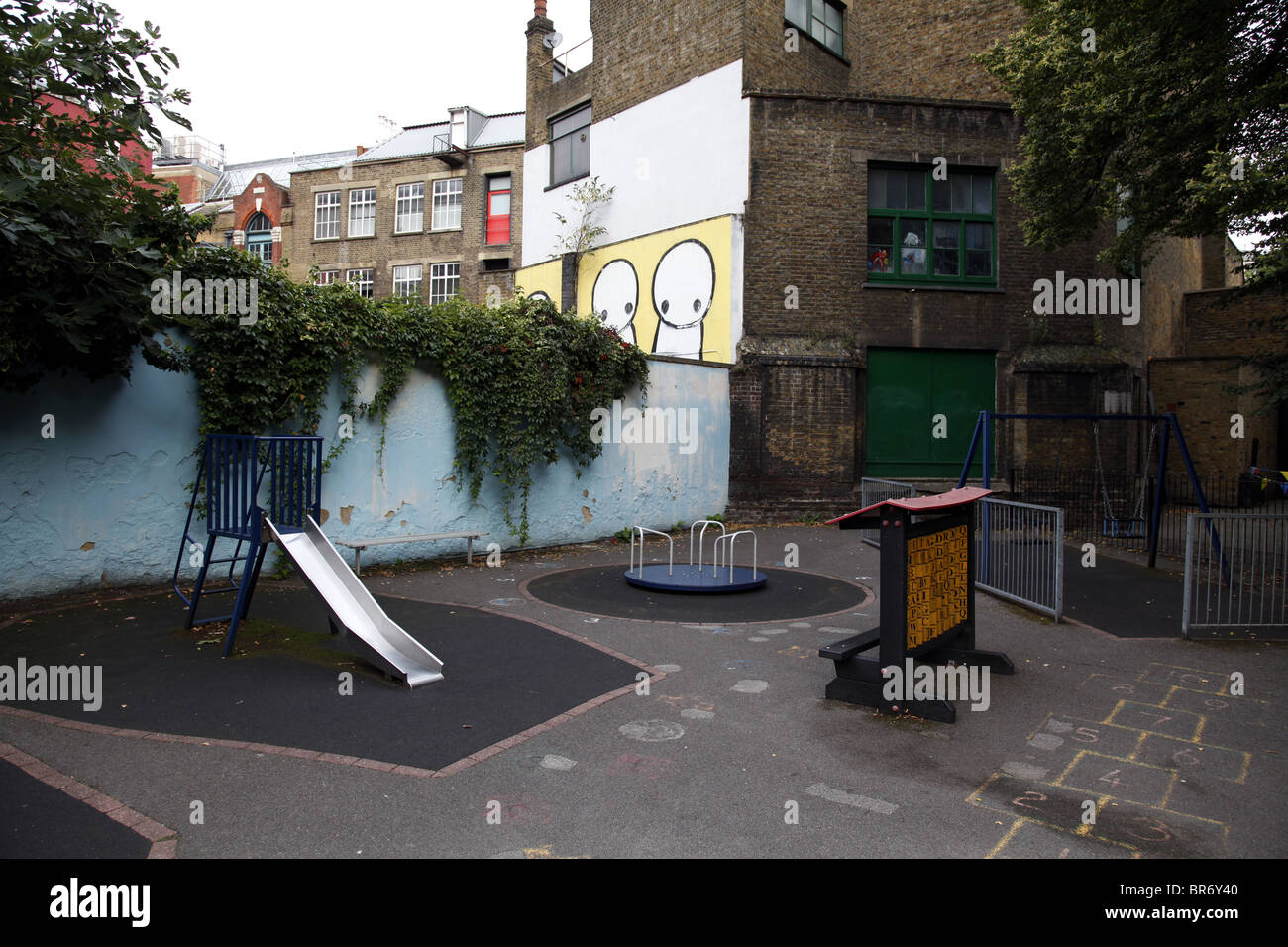 Playground artwork hi-res stock photography and images - Alamy
