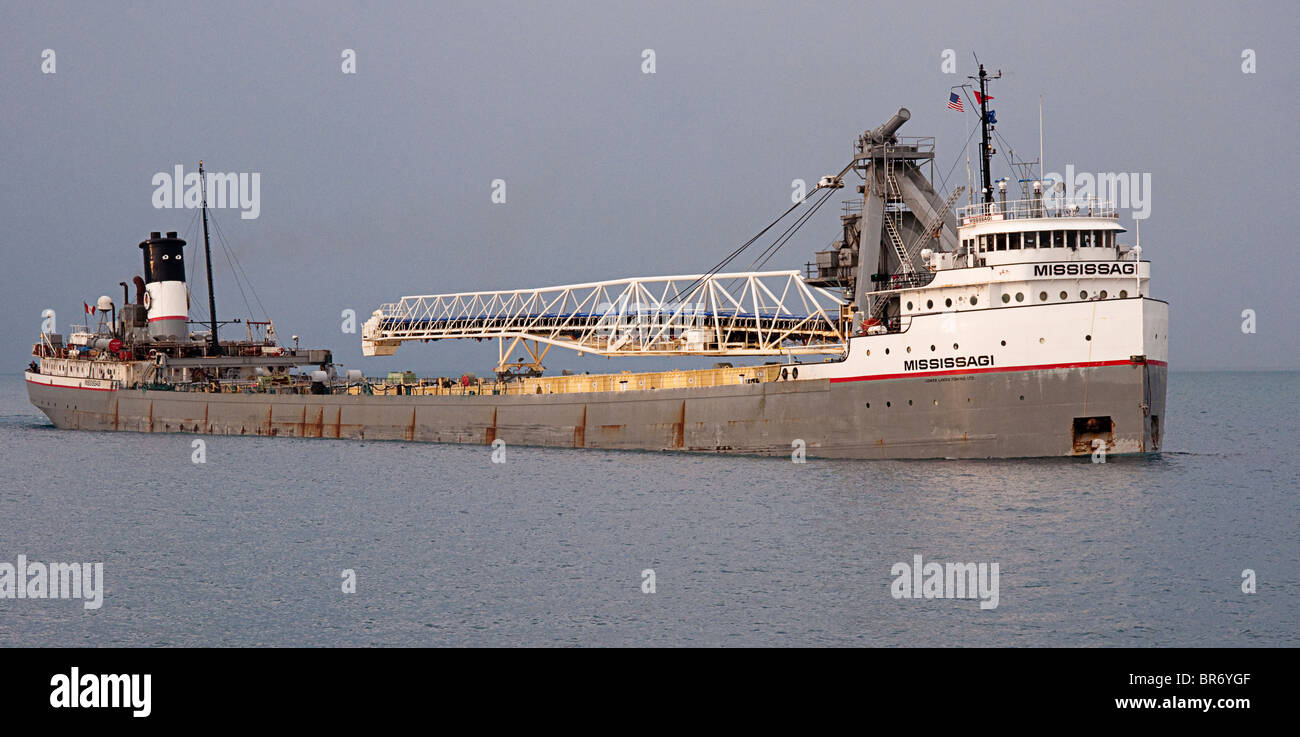 Great lakes cargo ship hi-res stock photography and images - Alamy