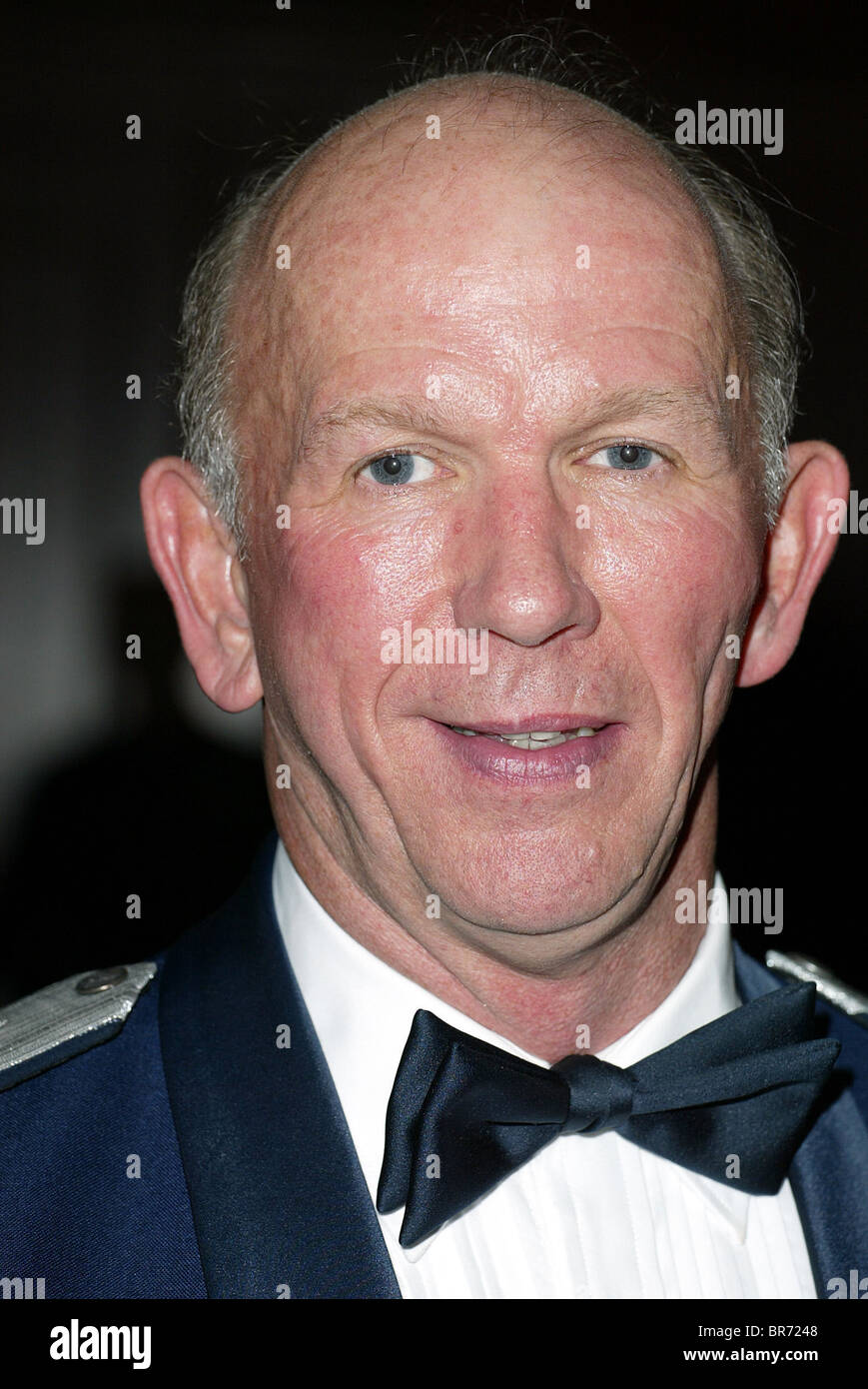 Air force commander major general hi-res stock photography and images ...