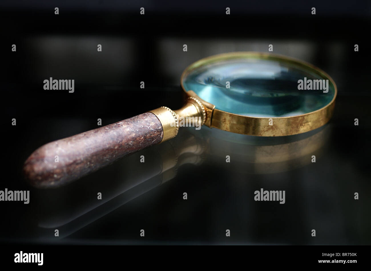 Antique Magnifying Glass Stock Photo - Alamy