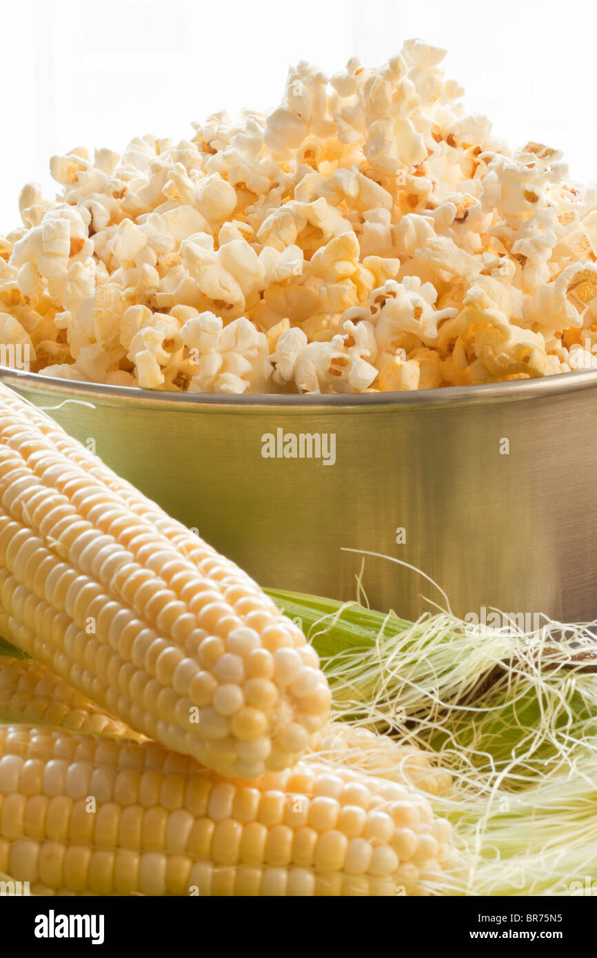 Ear of corn kernels popped hi-res stock photography and images - Alamy