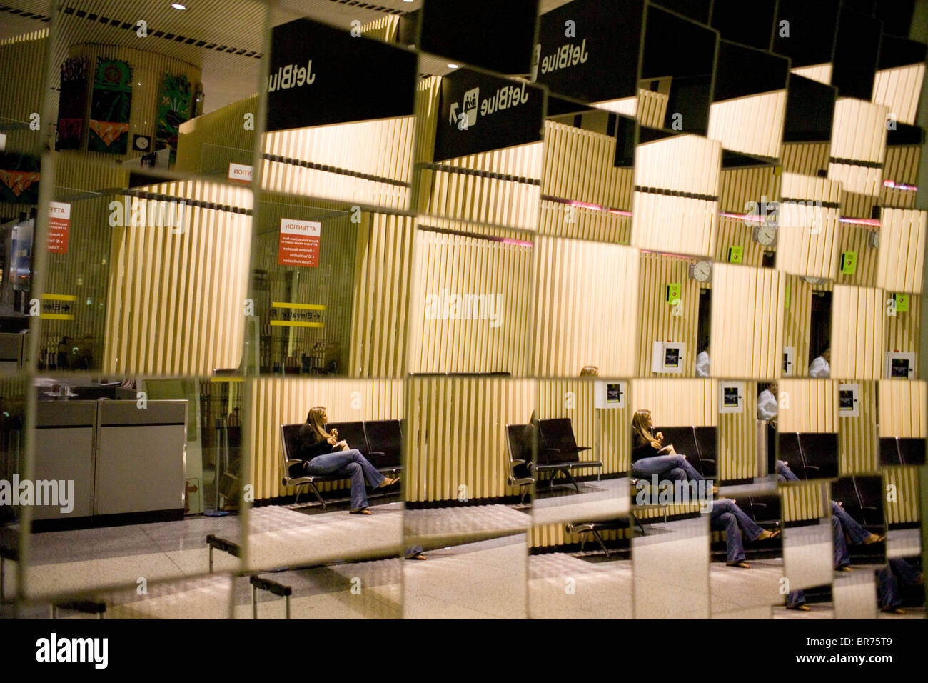 Boston logan airport sign hi-res stock photography and images - Alamy